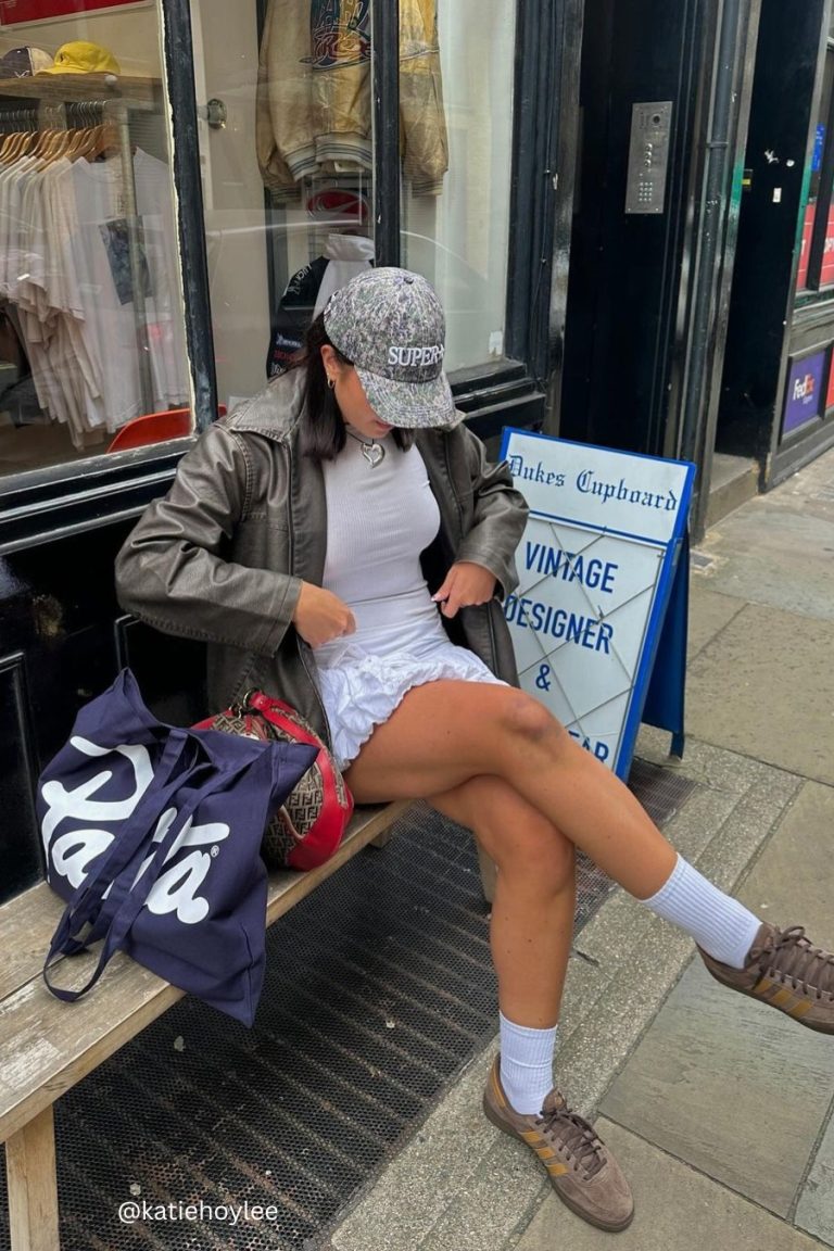 20 Insanely Cute Coffee Date Outfit Ideas You’ll Want to Copy